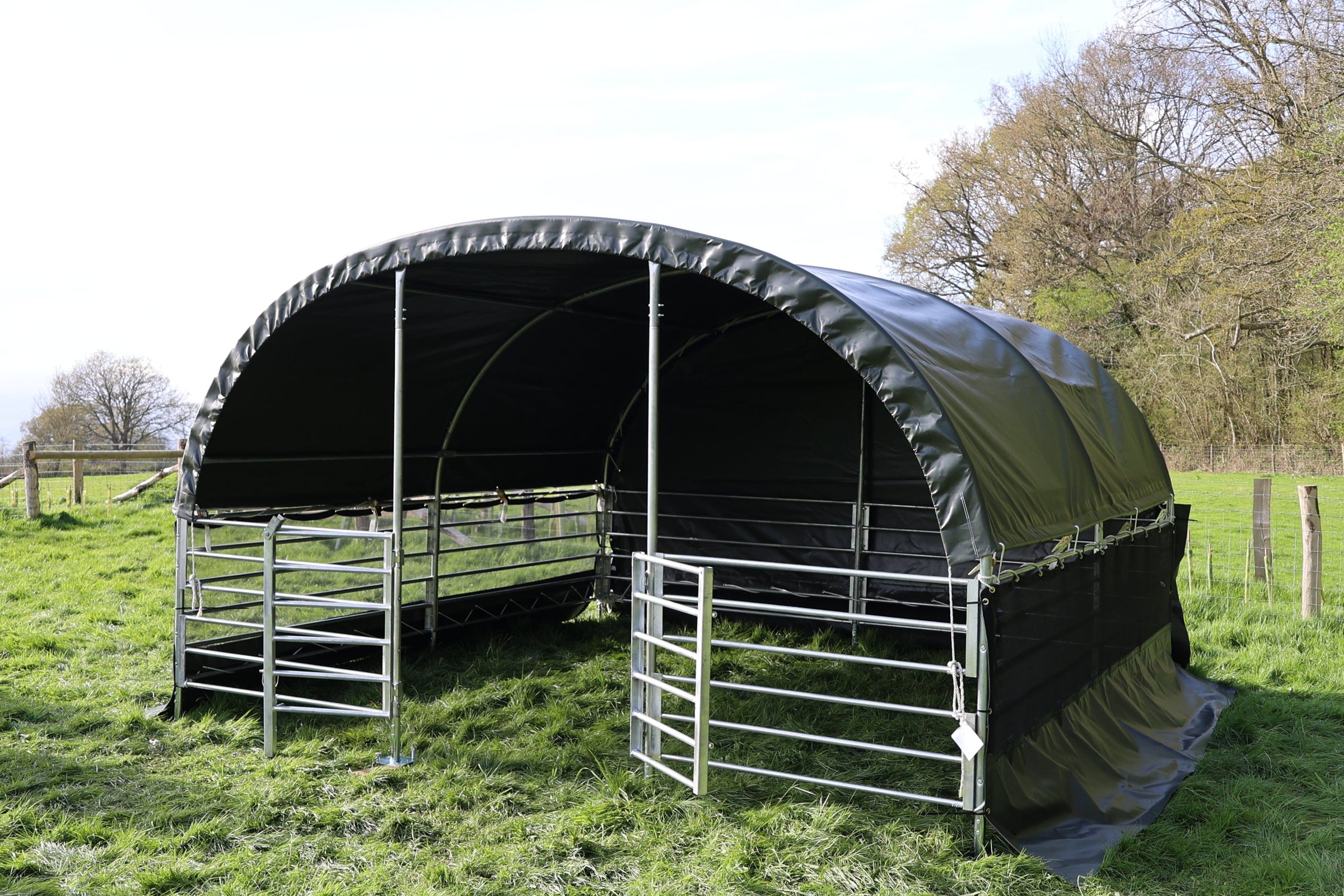 Enclosed Livestock Shelters in Australia | PVC Farm Shelters – Kit ...